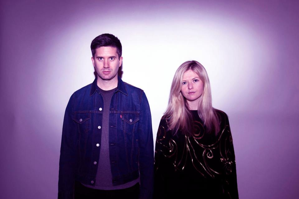 STILL CORNERS, TROISIÈME ALBUM - Sensation Rock
