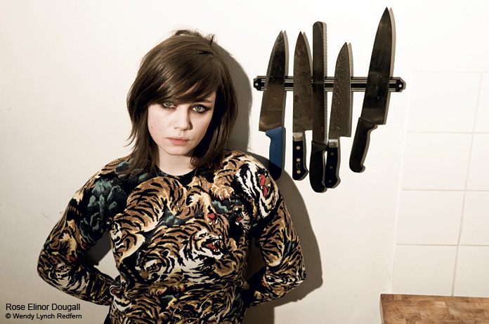 Rose Elinor Dougall dévoile un nouveau clip - Sensation Rock - webzine ...